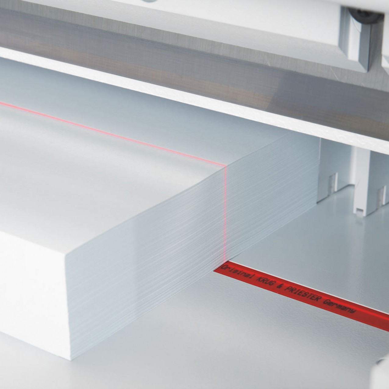 Triumph 6655 25-1/2" Automatic Programmable Paper Cutter