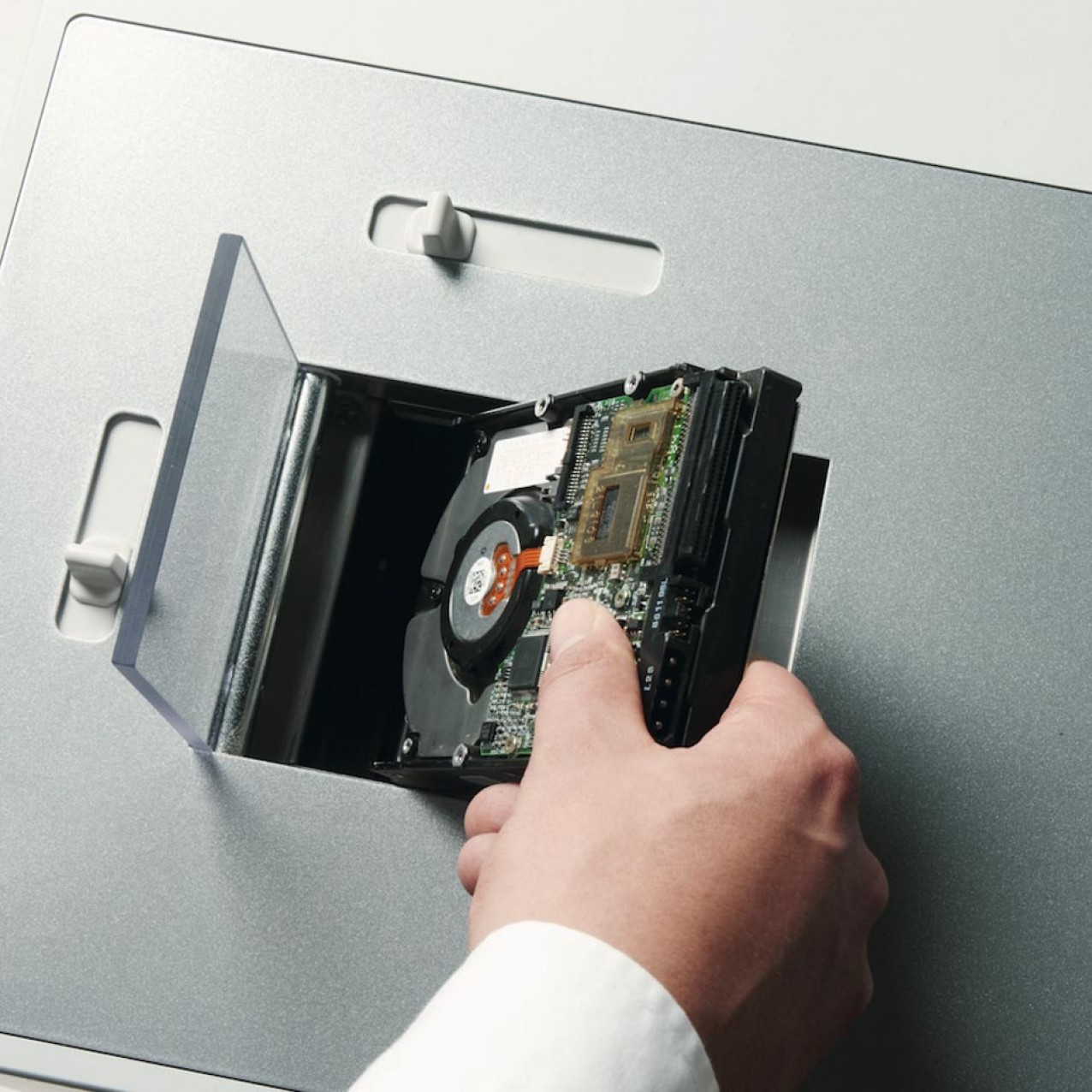 Destroyit® 0101 HDP Hard Drive Punch